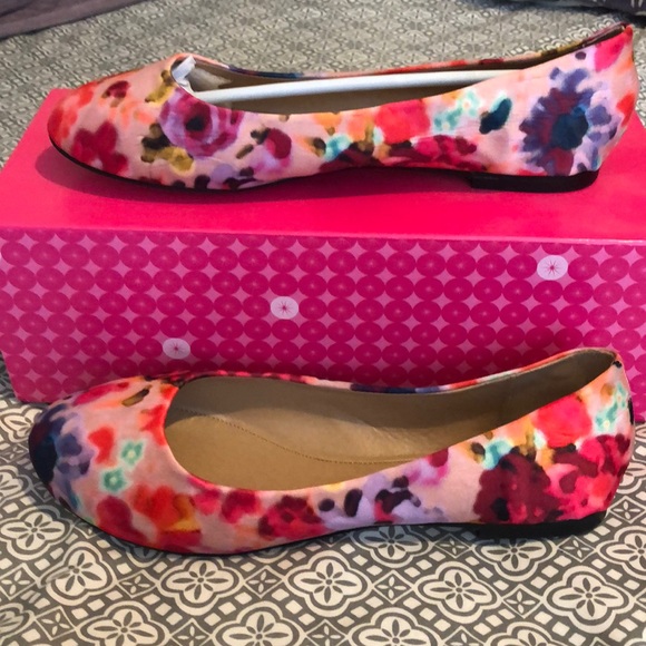 Shoe Dazzle | Shoes | Shoedazzle Addie Flats | Poshmark